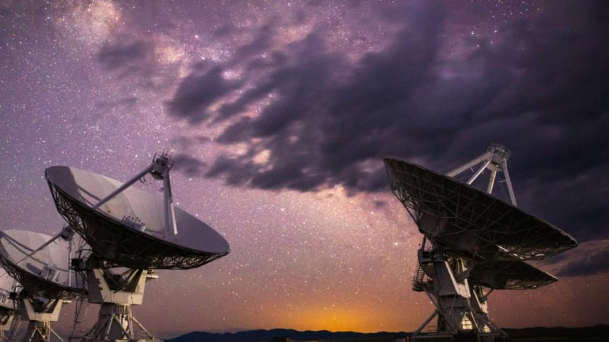 CosmoCaixa presenta una sesión sobre la escala temporal galáctica a ...
