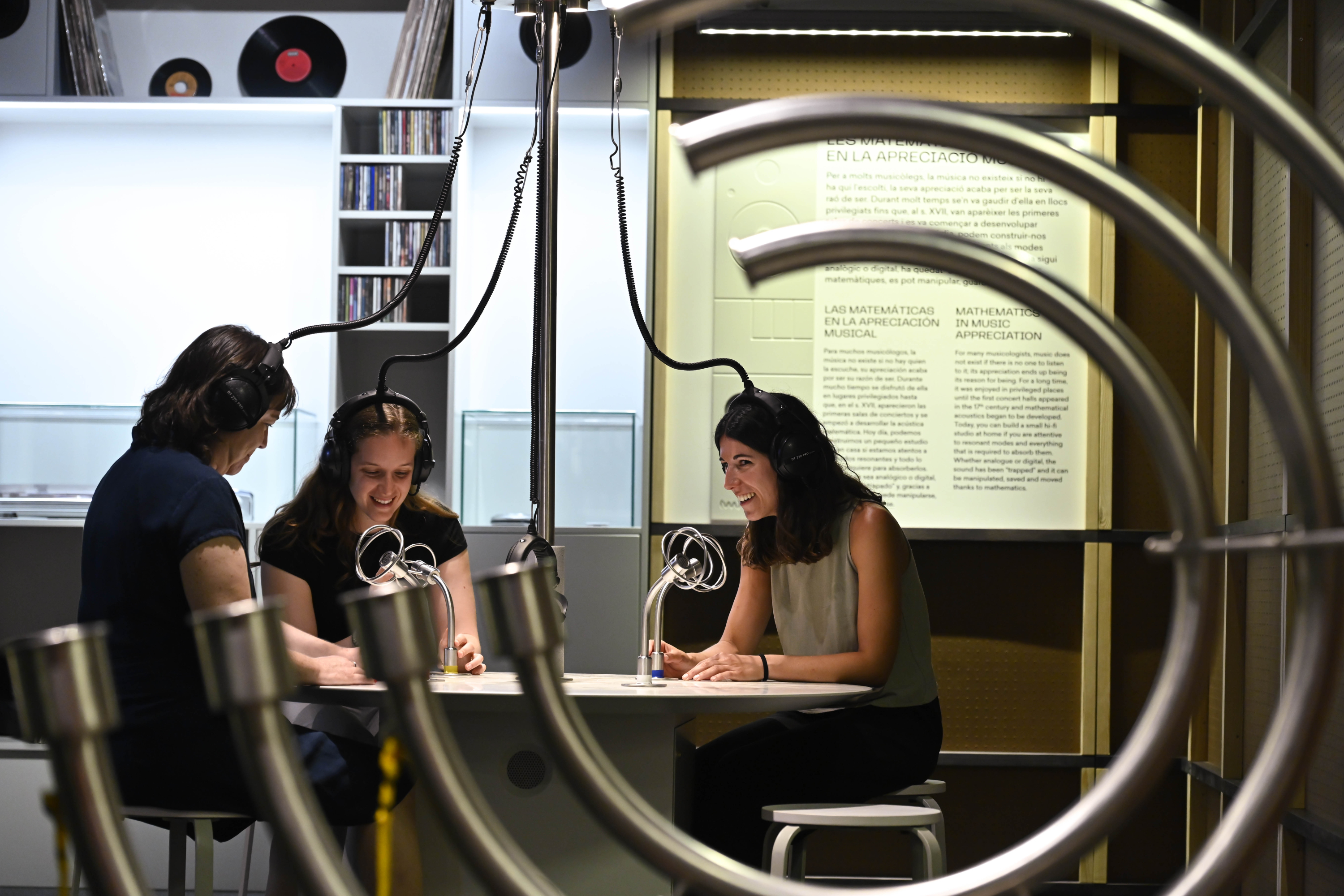 Se presenta la nueva temporada de exposiciones 2025-2026 en CaixaForum y CosmoCaixa | MediaHub ...